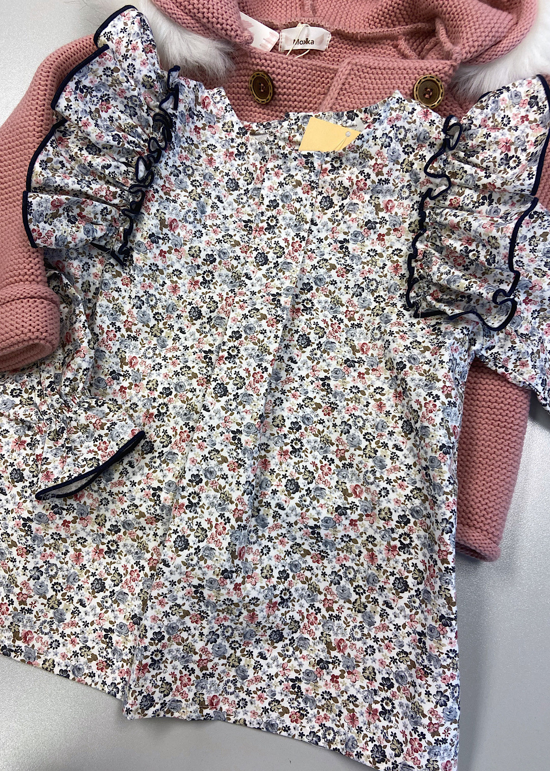 Blusa Flor Guinda Baby Coty. Colección Telmo Talla de Ropa 2A